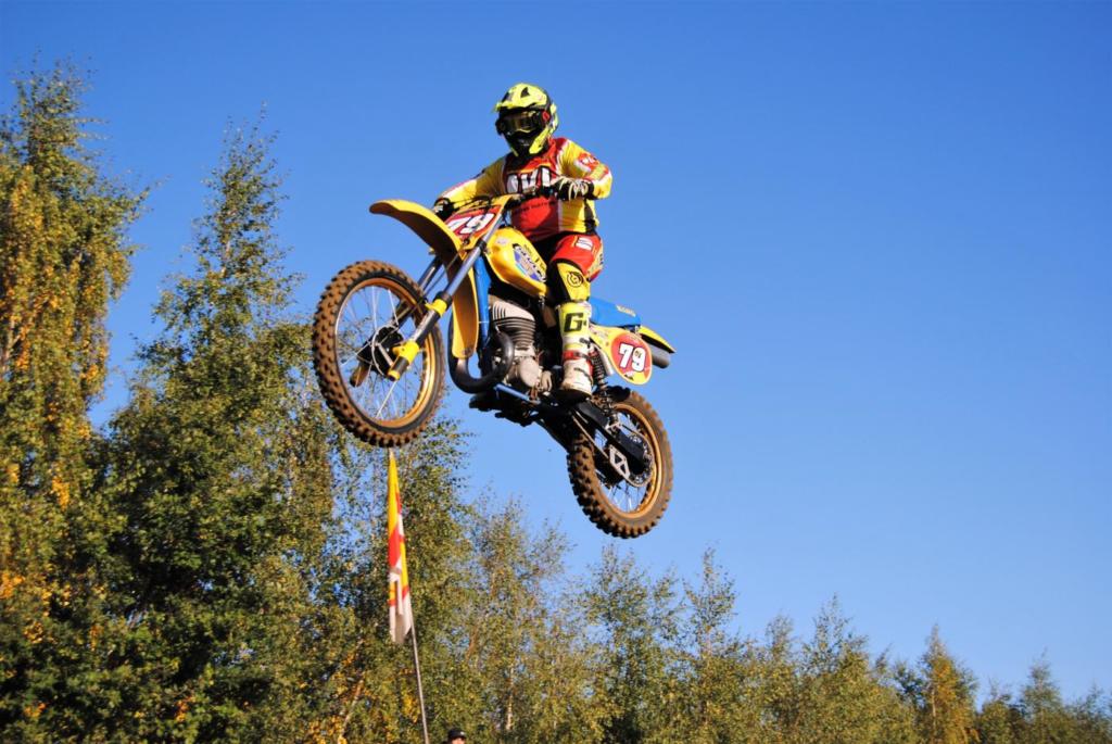 BOTC : Steven Peeters gagne la catégorie Twinshocks à Reet ! - MX Vintage