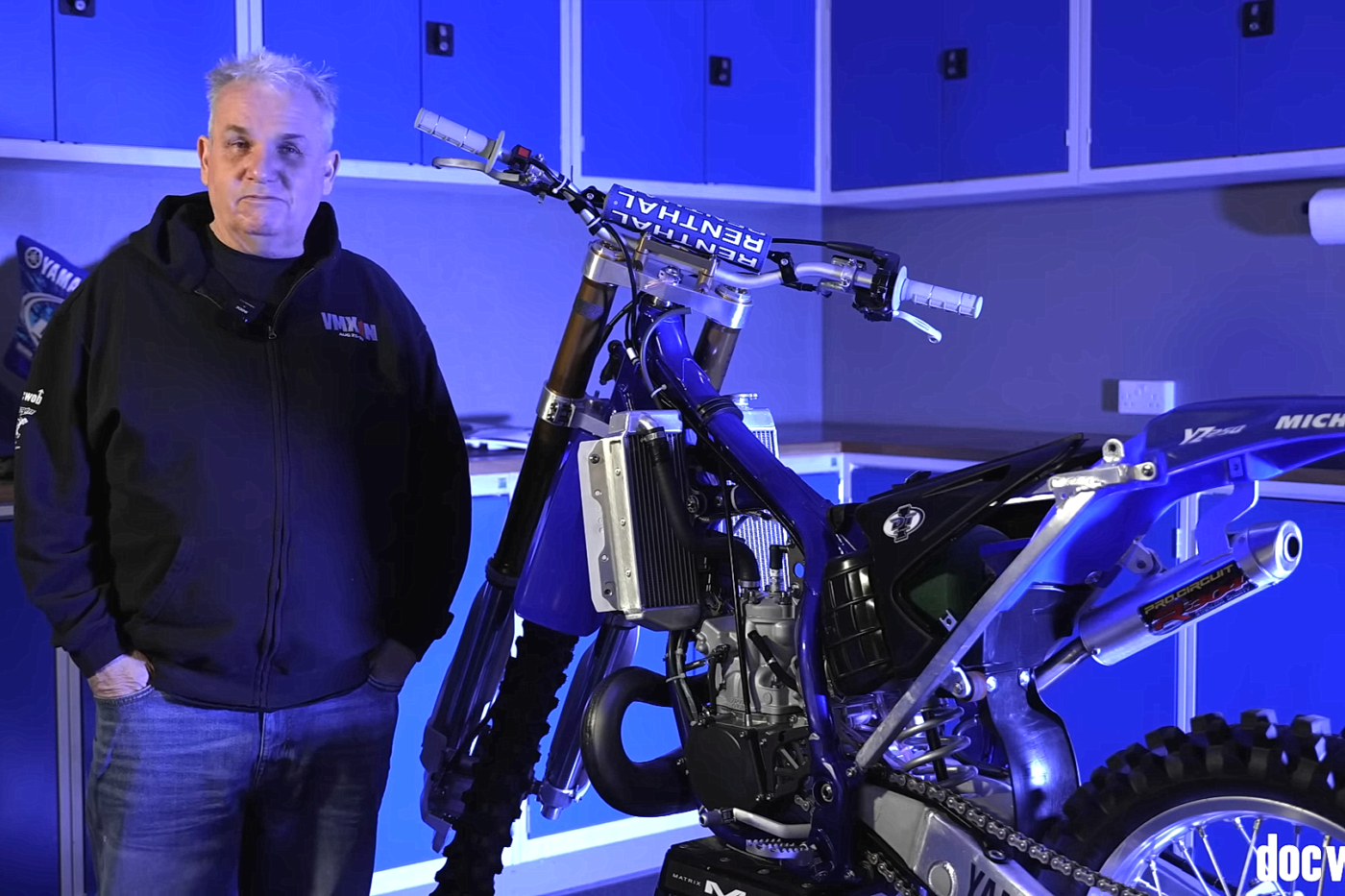 VIDEO: DocWob’s Yamaha YZ250 voor Ryan Villopoto | MX Vintage