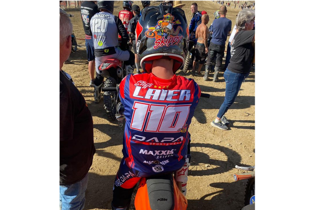 Steffi Laier schittert tijdens World Vet Championship in Glen helen ...